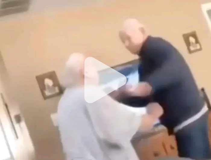 MOOSE LIP BASTERD: TIGHTFACE INSTIGATED FIGHT AT SENIORS BUILDING ...