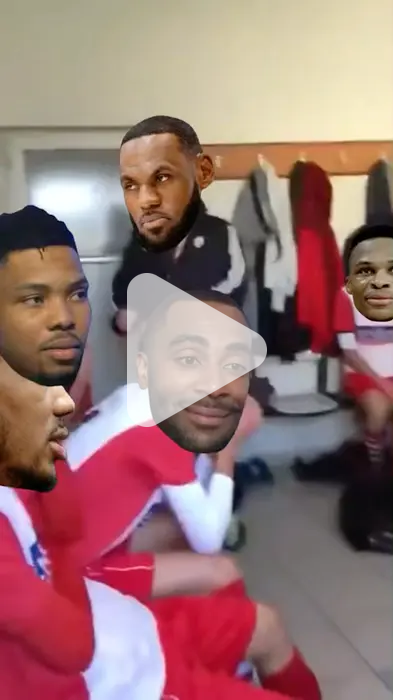 LeBron in the locker room after a brutal 3rd quarter vs. Timberwolves ...