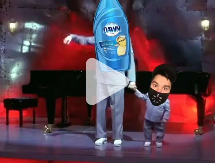 @gabrielortega is not short. The dish soap bottle is just 10 ft tall # ...